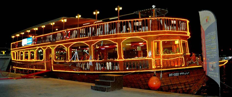 Tekne kiralama Dhow Cruise Dinner, Dubai, foto