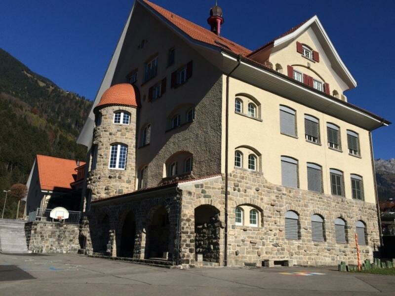 i̇nşaat firmaları Maler Nideröst AG, Uri, foto