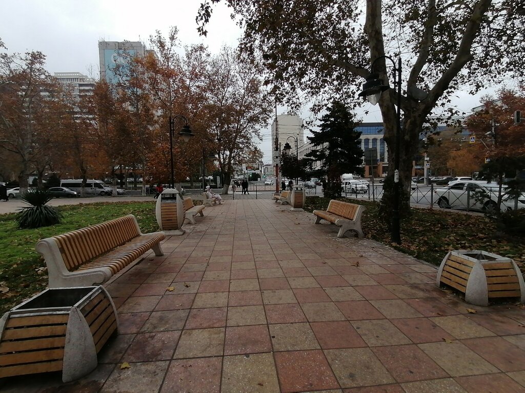 Turistik yerler Аллея Предпринимателей, Makhachkala, foto