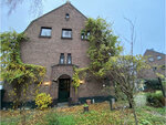 Lomberg. de Immobilien GmbH & Co. Kg (North Rhine-Westphalia, Krefeld), emlak ofisi  Krefeld'den