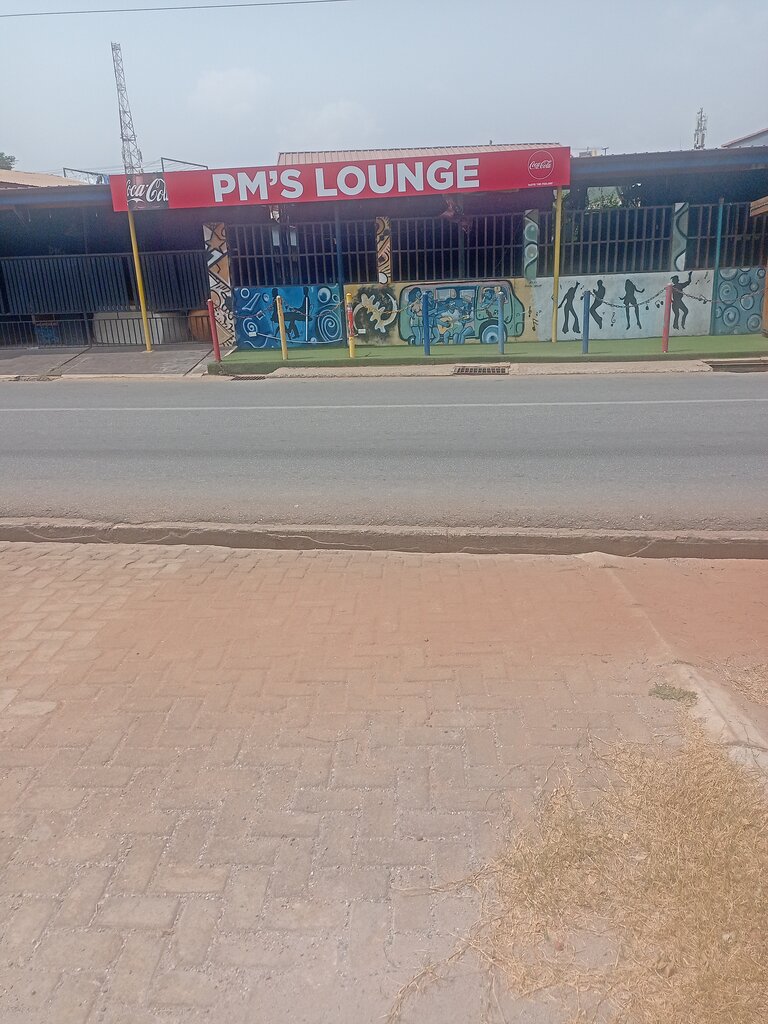 Bar Pm's Lounge, Akra, foto