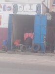Ets T. I (Brazzaville, Avenue des Trois Martyrs), jant ve lastikçiler  Brazzaville'den