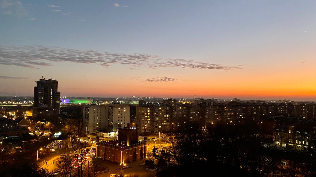 Kısa süreli konaklama ApartMari Шикарный 4-комнатный люкс с панорамным видом на город, Kaliningrad, foto