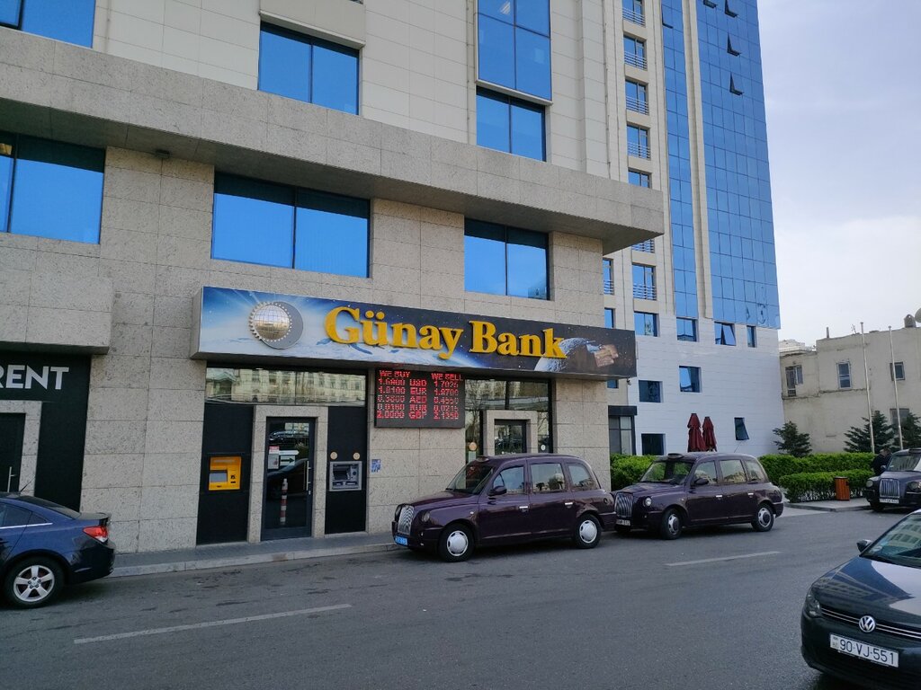 Banka Gunay Bank, Bakü, foto