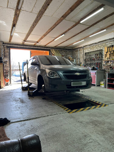 Oto lastik tamiri Шиномонтаж у Павла, Kirs, foto