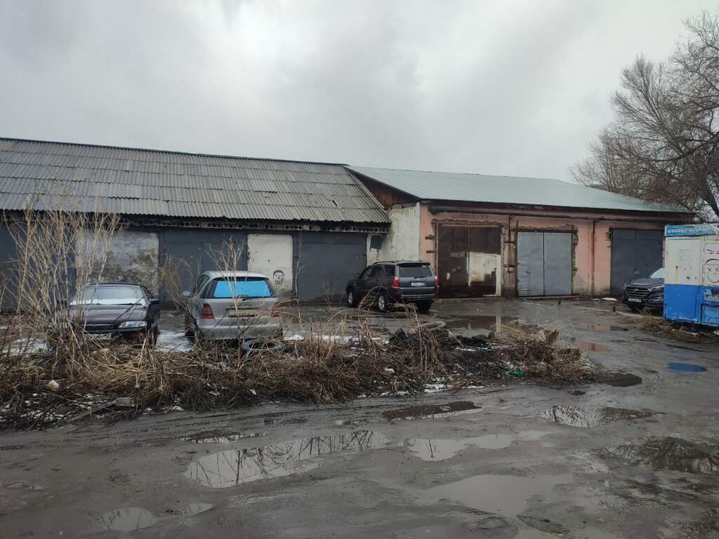 Otomobil servisi Автосервис, Öskemen (Ust‑Kamenogorsk), foto