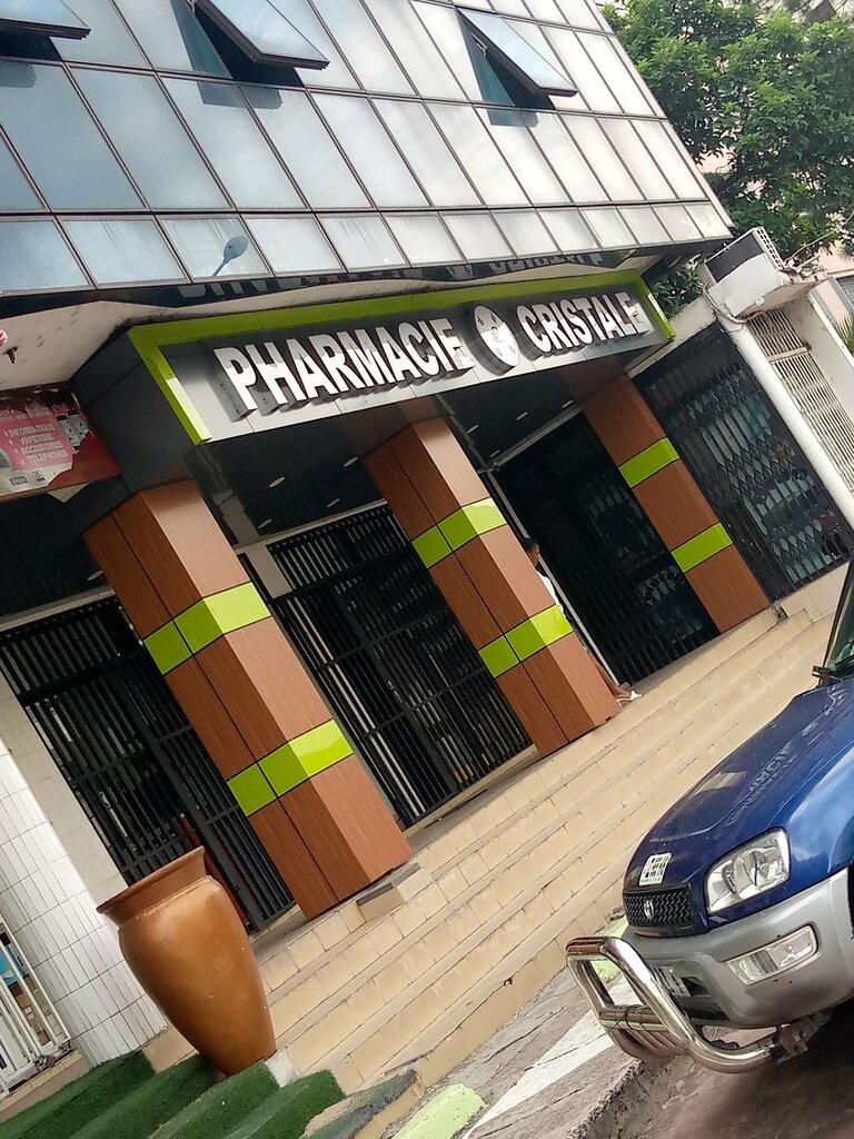 Eczaneler Pharmacie Cristale, Brazzaville, foto