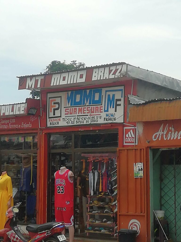 Giyim mağazası Mt Momo Brazza, Brazzaville, foto