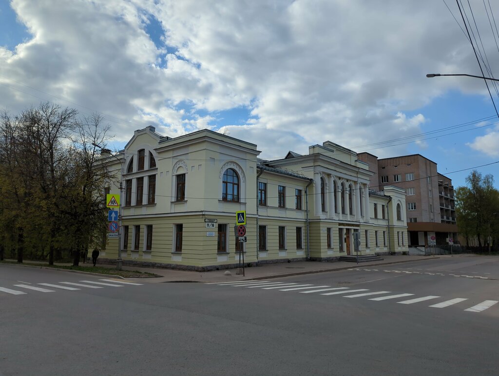 Turistik yerler Артиллерийское собрание, Velikiy Novgorod, foto