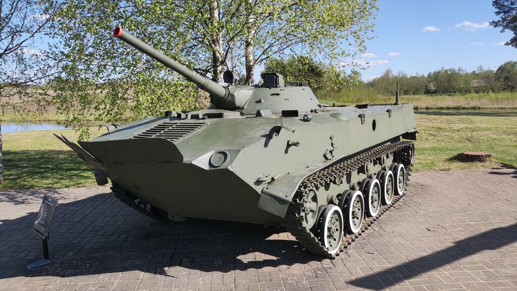 Teknoloji anıtı БМД-1, Vitebskaya oblastı, foto