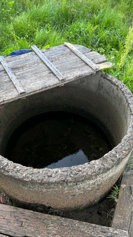 Pınar, çay Spring, stream, Nizgneudinsk, foto