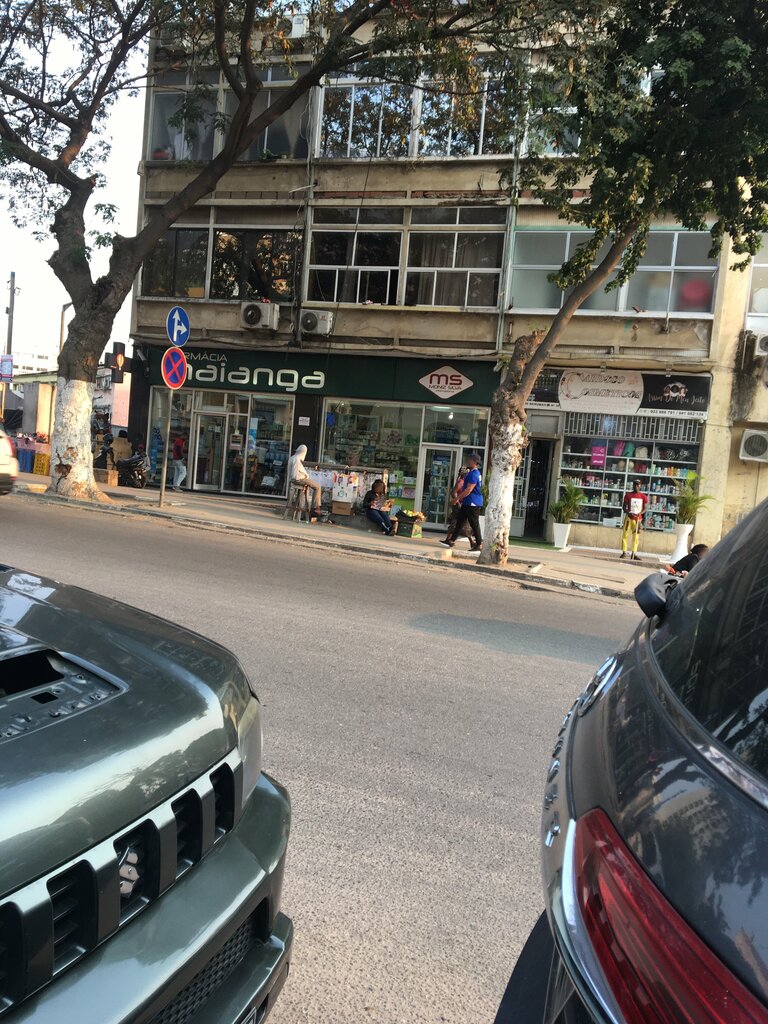 i̇ç dekorasyon ürünleri Loja de Produtos de Cabelo Natural, Loanda, foto
