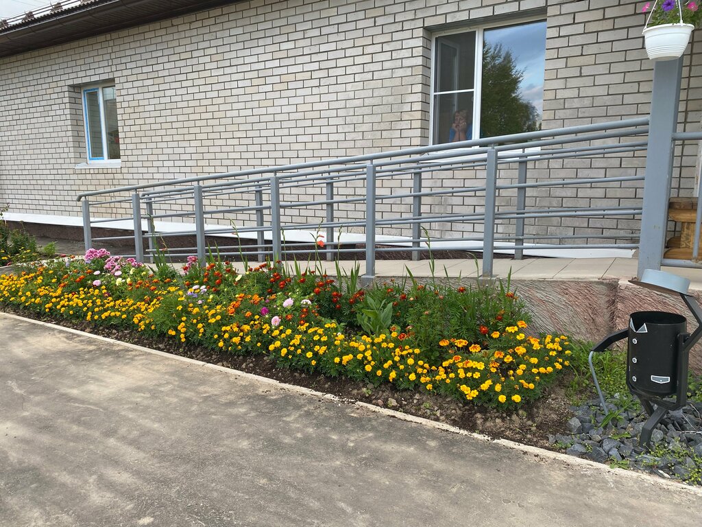 Aile sağlığı merkezi Усачевский фельдшерско-акушерский пункт, Arhangelskaya oblastı, foto