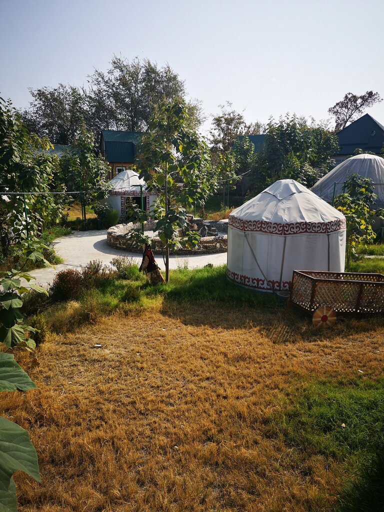 Resort oteller, tesisler Chum, Hanabad, foto