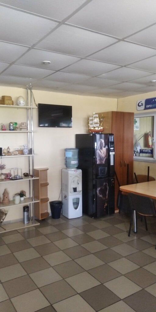 Otomobil servisi AutoTechCentr 100%, Pastavy, foto
