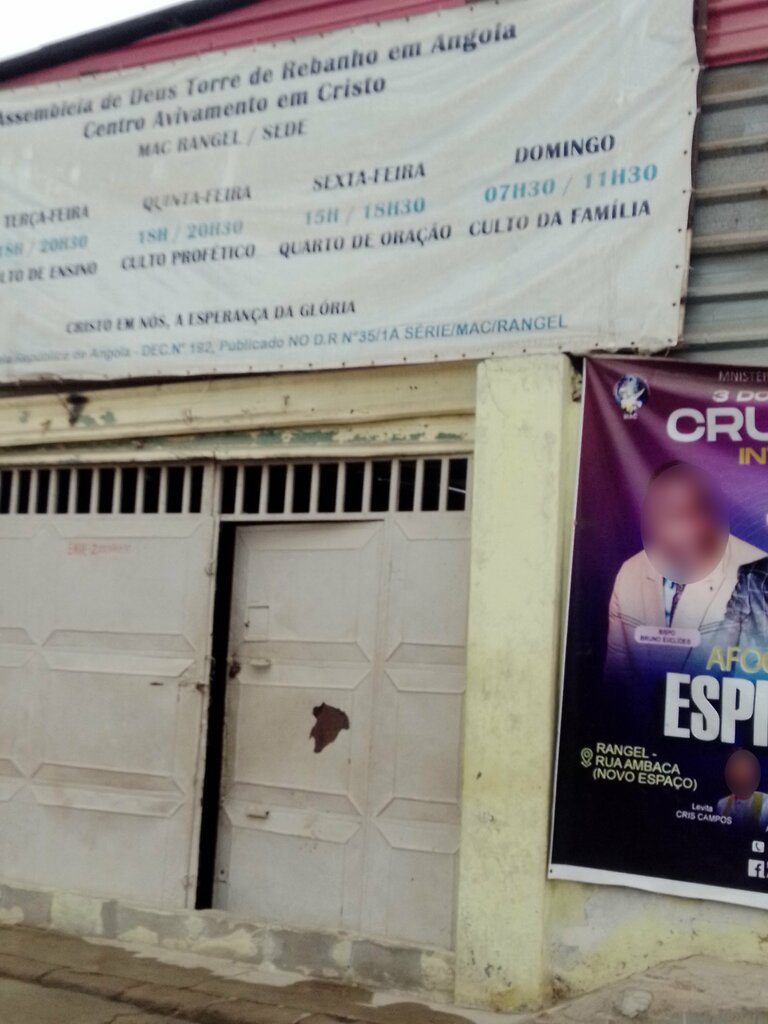 Dini dernekler Assembleia de Deus Pentecostal Ministério Centro Mensgeiro da Fé, Loanda, foto