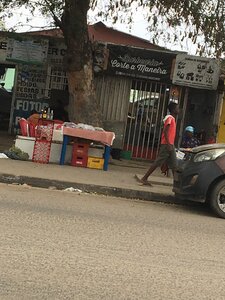 Corte a Maneira (Luanda Province, Municipality of Luanda, Sagrada Esperança), berberler  Loanda'dan