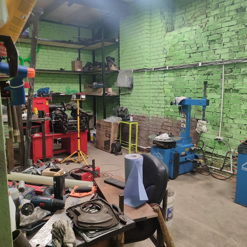 Oto lastik tamiri Vito-Tire 24, Moskova, foto