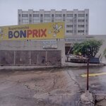 Supermarché bon prix (Abidjan, La commune Le Plateau, Avenue Crosson Duplessis), süpermarket  Abican'dan