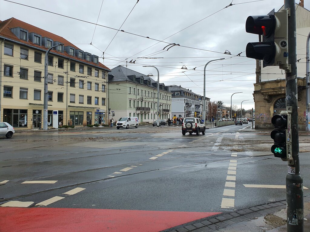 Toplu taşıma durağı Anton- / Leipziger Straße, Dresden, foto