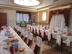 Банкетный дом (ulitsa Rayevskogo No:14А), kafe  Gubkin'den