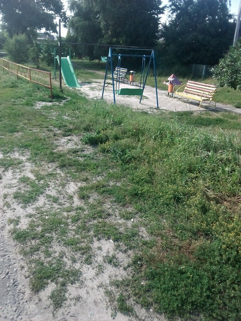 Oyun alanı Детская площадка, Belgorod, foto