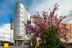 B&b Hotel Paris Est Bondy (Avenue du Général Gallieni No:90), otel