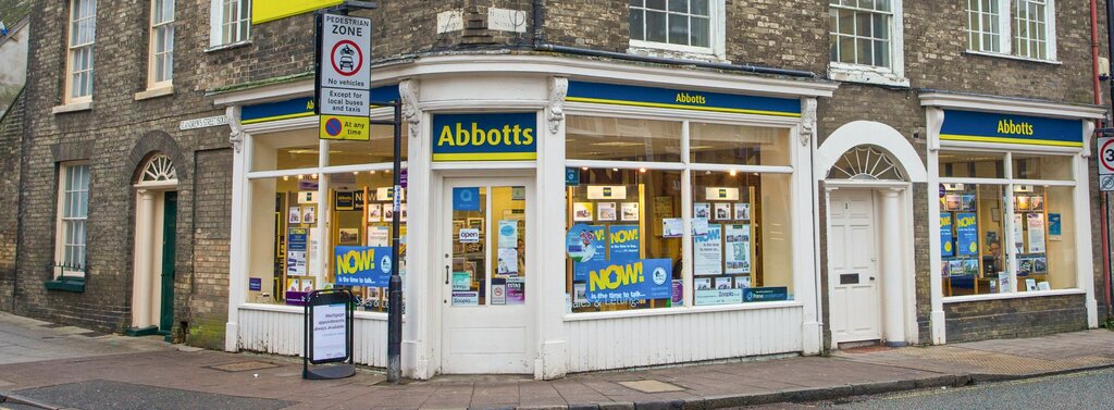 Arazi dizisi Abbotts Sales and Letting Agents Bury St Edmunds, İngiltere, foto