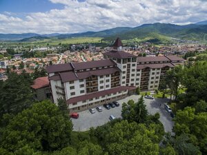 SPA Club Bor Hotel & Wellness (Pazardzhik Province, Velingrad), otel  Yeşilayvaz'dan (Velingrad'dan)