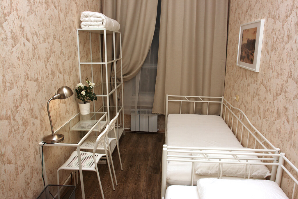 Hediyelik eşya mağazaları Nevsky 13, Saint‑Petersburg, foto