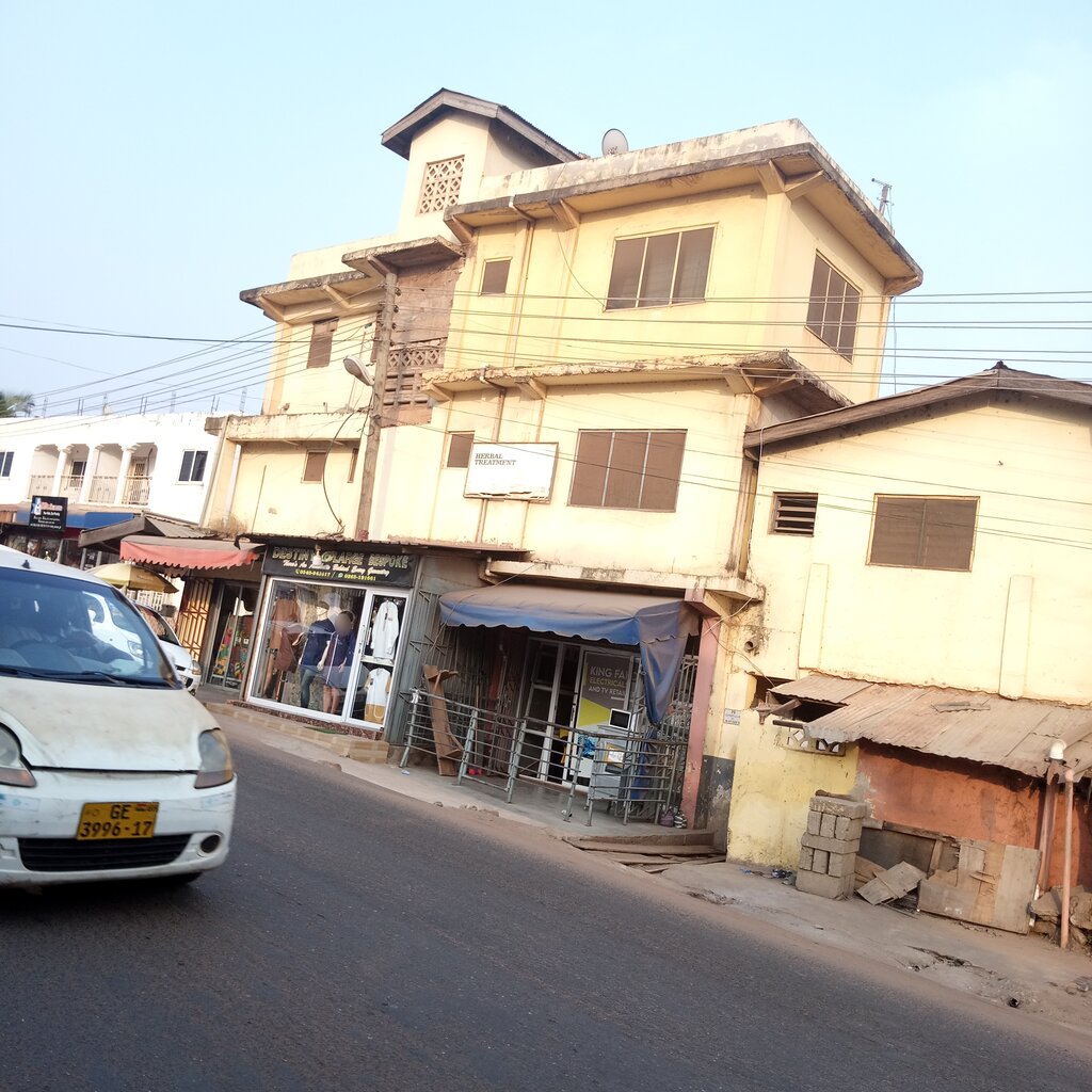 Giyim mağazası Destiny Large Bespoke, Dünya, foto