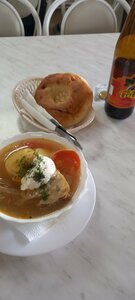 Вкуснотеев (Sverdlovsk Region, Beryozovskiy munitsipalny okrug, posyolok Losiny, Pionerskaya ulitsa), fast food  Sverdlovskaya oblastından
