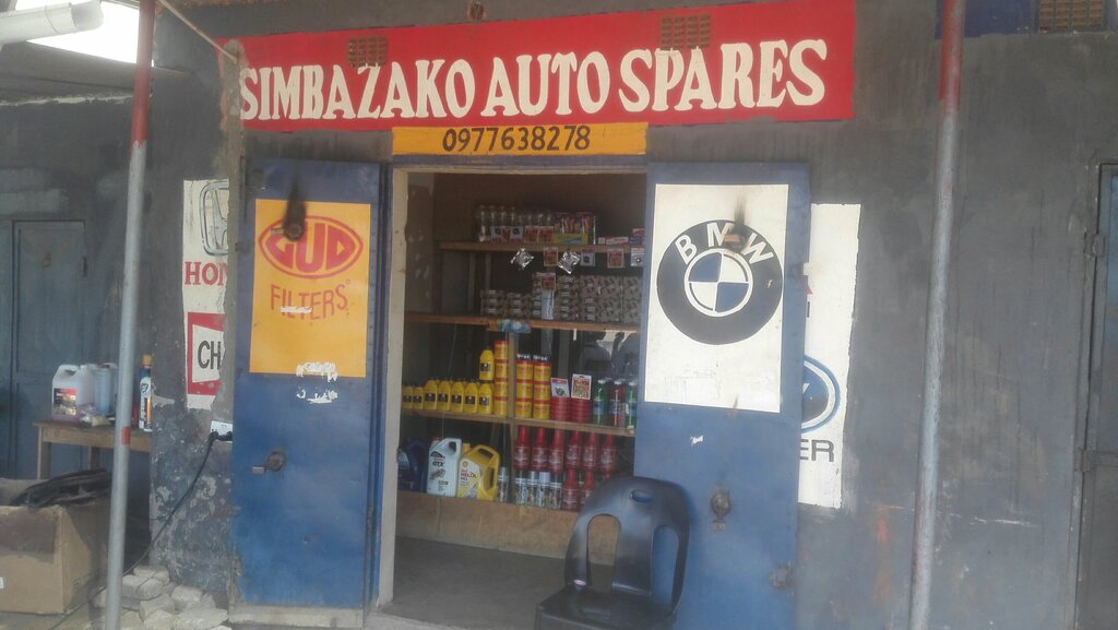 Otomobil yedek parçaları Simbazako Auto Spares, Lusaka, foto