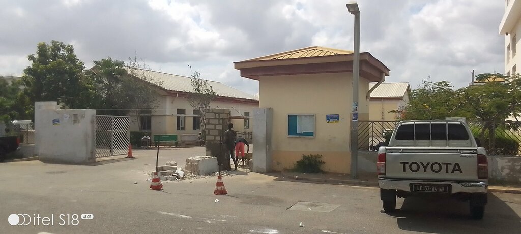 Ortaokul Escola Bloco W, Loanda, foto