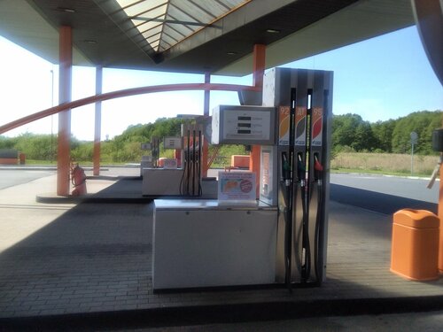 Benzin istasyonu Балтнефть, Kaliningradskaya oblastı, foto