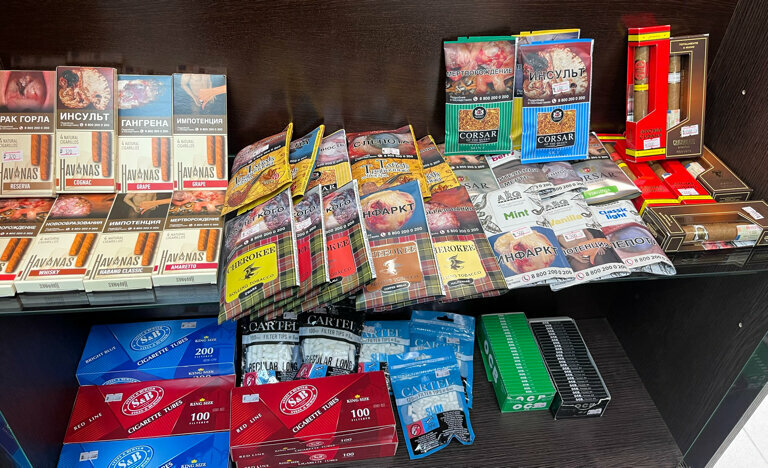 Tütün, sigara mağazaları Escobarro Tobacco, Moskova, foto
