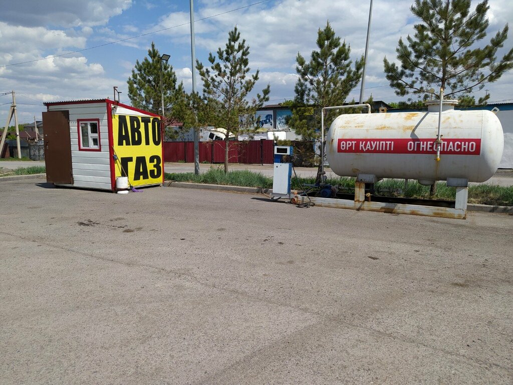 Otogaz dolum istasyonu Хантер, Karağandı, foto