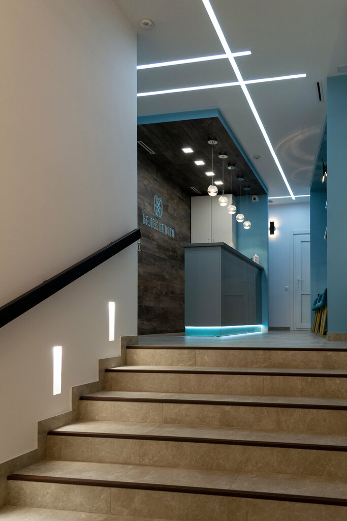 Özel ağız ve diş sağlığı klinikleri ve muayenehaneleri White white, Yekaterinburg, foto