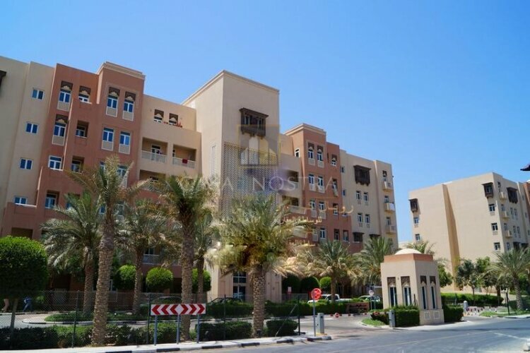 Emlak ofisi Casa Nostra Real Estate, Dubai, foto