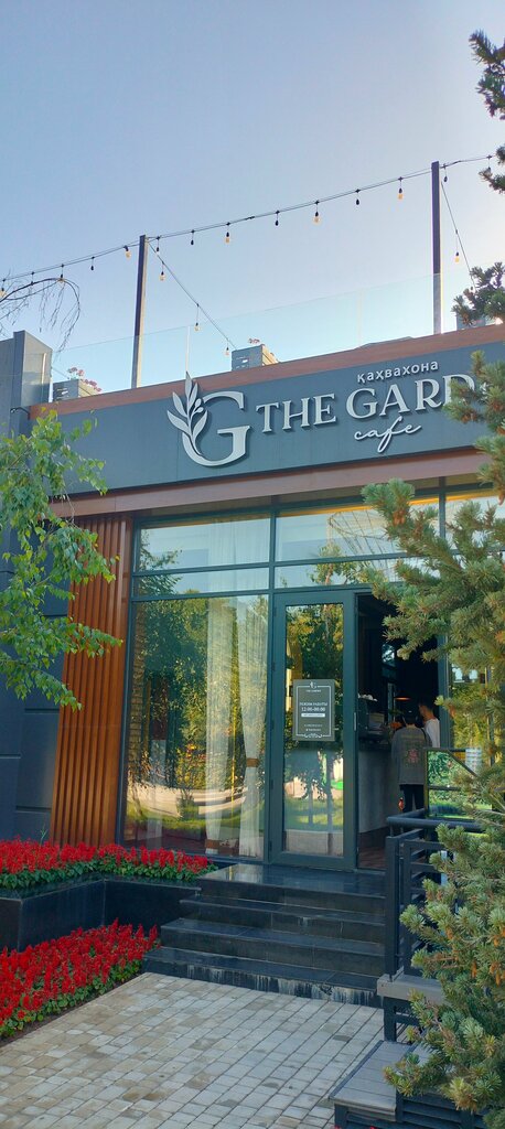 Restoran The Garden, Duşanbe, foto