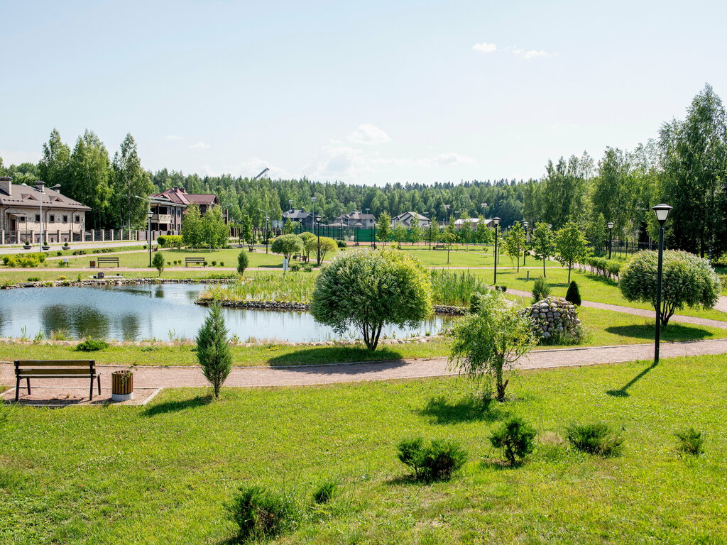 Arazi dizisi Kottedzhny poselok Yukkovskoye, Saint‑Petersburg ve Leningradskaya oblastı, foto