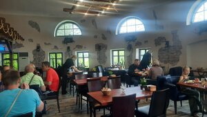 Былина (ulitsa imeni Lenina No:10), kafe  Staritsa'dan