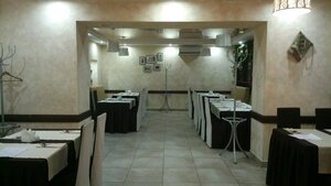 Abhaziya (Maslyakova Street No:5), kafe  Nijni Novgorod'dan