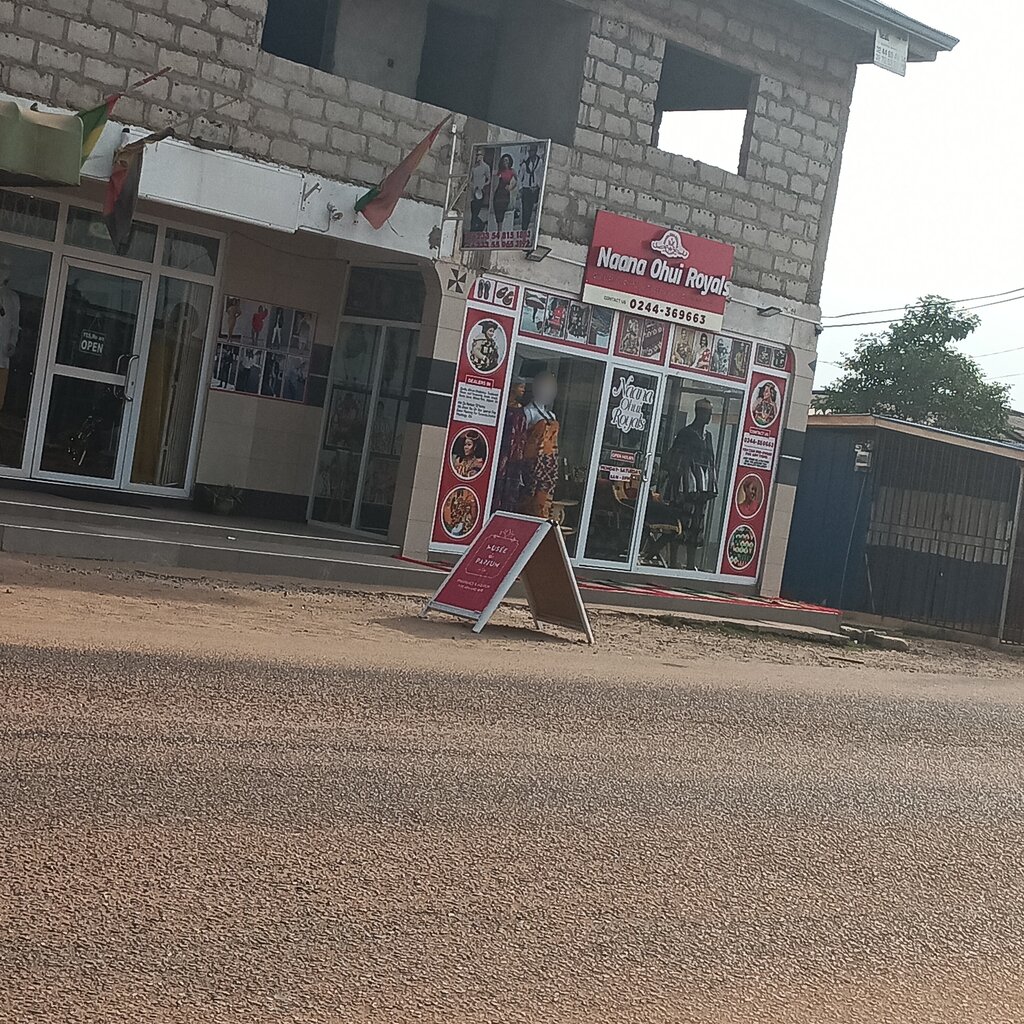 Giyim mağazası Naana Ohui Royals, Dünya, foto