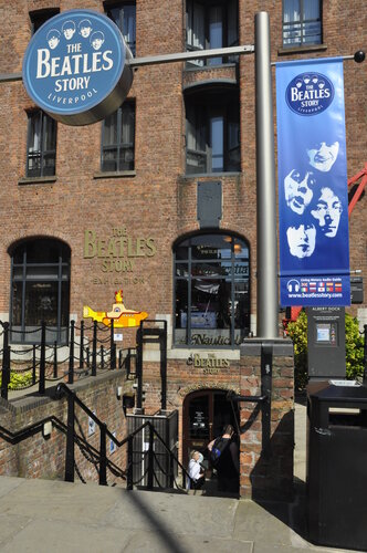 Müzeler ve sanat galerileri The Beatles Story, Liverpool, foto