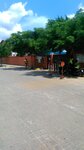 Lycée Français Saint-Exupéry de Brazzaville (Brazzaville, Commune de Moukoundzi-Ngouaka, Rue Saint Exupéry), özel okul  Brazzaville'den