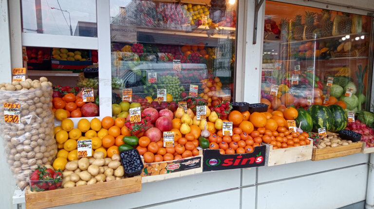 Manavlar Овощи и фркуты, Himki, foto