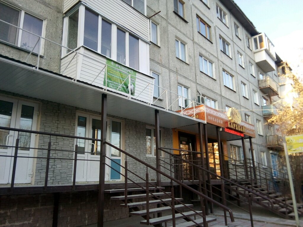 Kanatlı hayvan ürünleri ve yumurta Kurinaya respublika, Omsk, foto