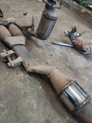 Otomobil servisi Avtoservis i Avtozapchasti, Velikie Luky, foto