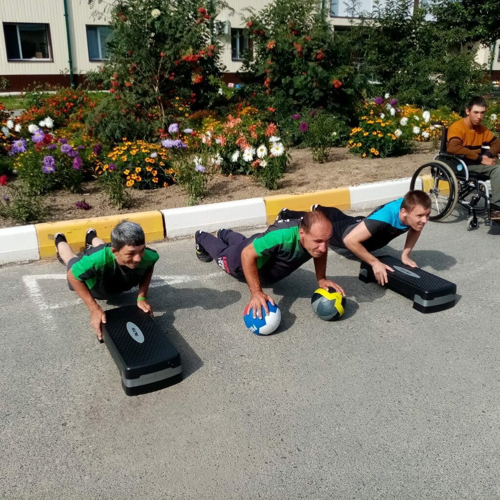 Yardım kuruluşları Надежда по Всему Миру, Novosibirsk, foto